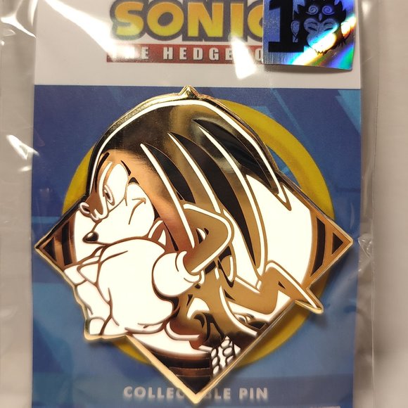 Sega | Jewelry | Knuckles The Echidna Official Sonic The Hedgehog Pin ...